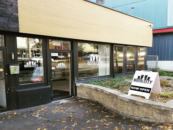 Bong City - Victoria - Budhub Canada